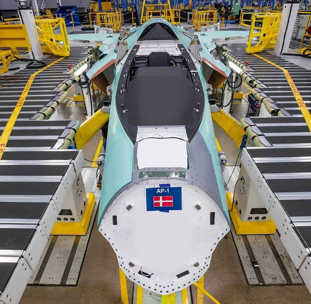 Rheinmetall is preparing to produce center fuselage sections for F-35A ...
