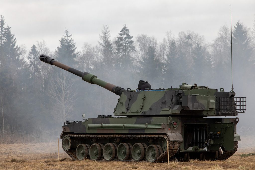 Estonia received six K9 self-propelled howitzers - Militarnyi