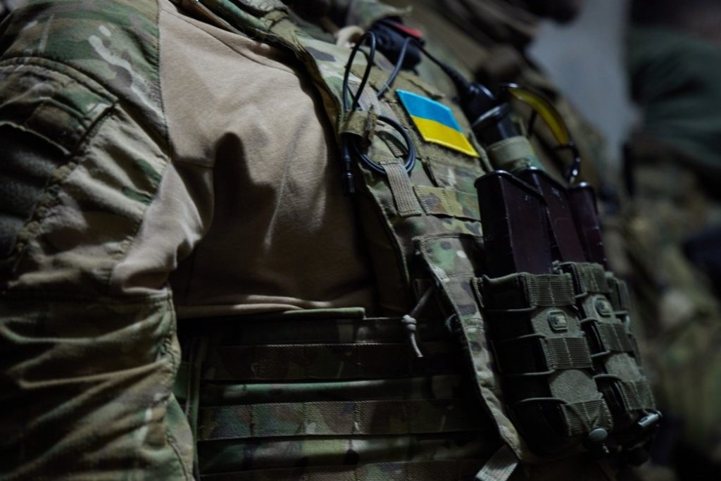 President visits Southern and Eastern frontline positions of Ukrainian ...