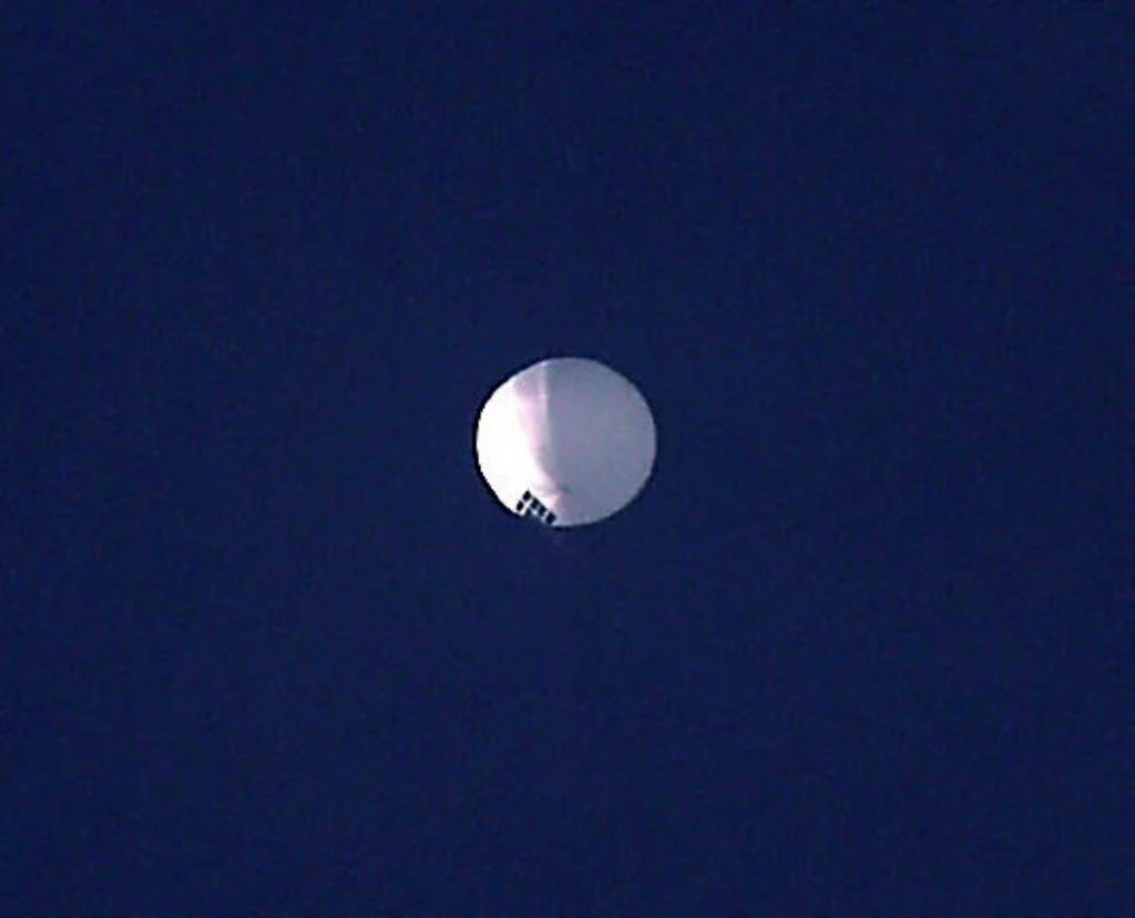 Pentagon discovers a Chinese surveillance balloon over the United ...