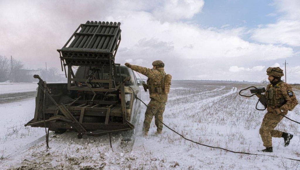 Chechen soldiers of Ukraine use DIY-made MLRS - Militarnyi