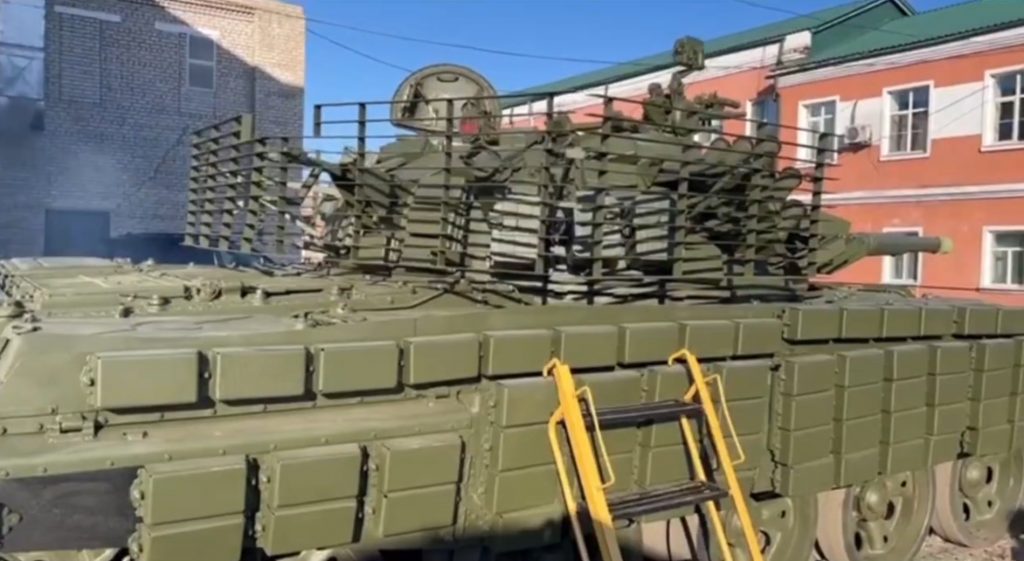 Russia shows modernization of T-62 tanks - Militarnyi