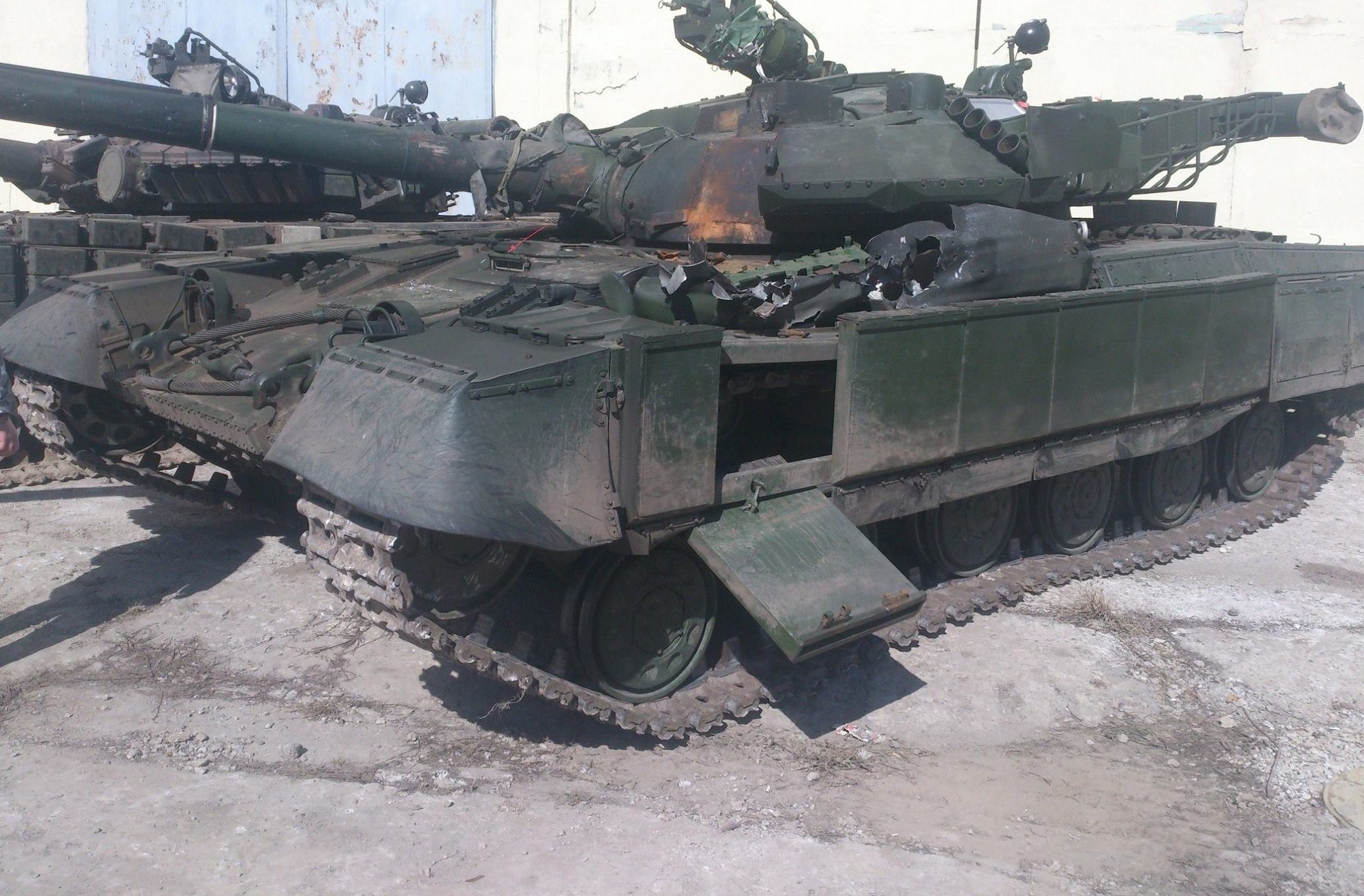 Reactive armor of armored vehicles: experience in use in the Russian ...