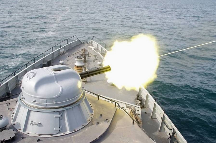 Simferopol reconnaissance ship was armed with an АК-306 artillery ...