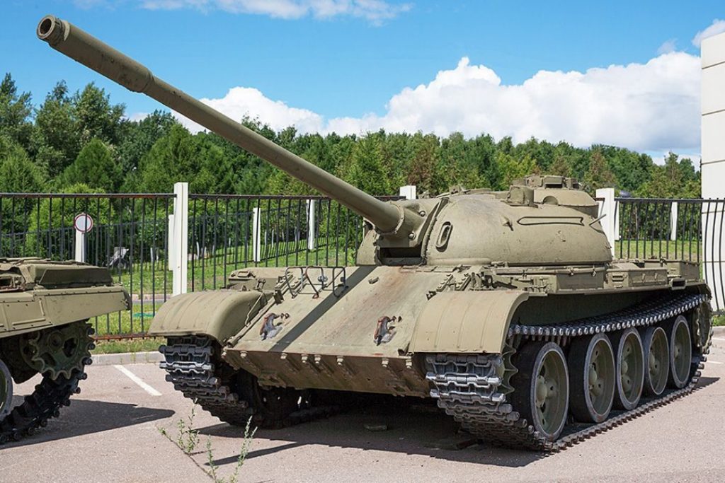 Т-54 and Т-55: What are those tanks, and how Russia uses them against ...