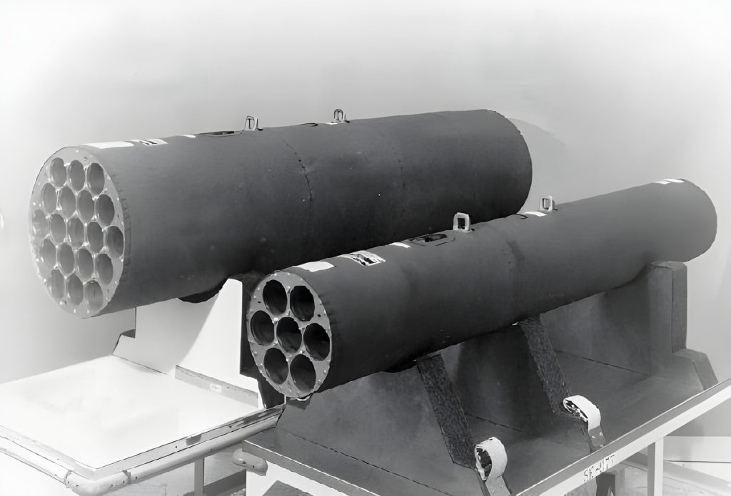 Hydra 70 multi-platform rocket - Militarnyi