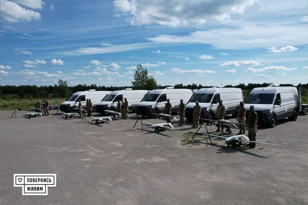 Artillery brigades of the Armed Forces of Ukraine receive Shark systems ...