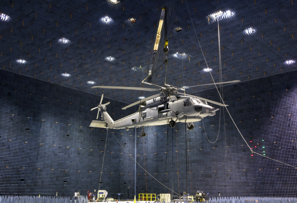 Lockheed Martin tests new MH-60R-based EW system - Militarnyi