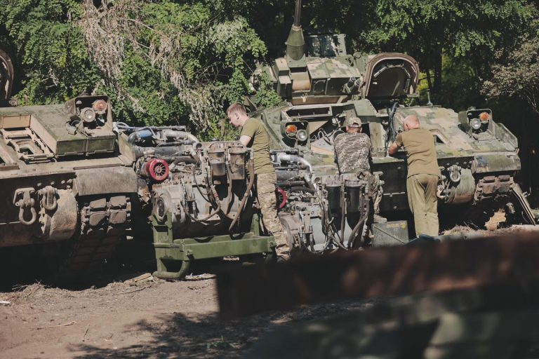 Bradley: American Cowboy on Ukrainian Battlefield - Militarnyi