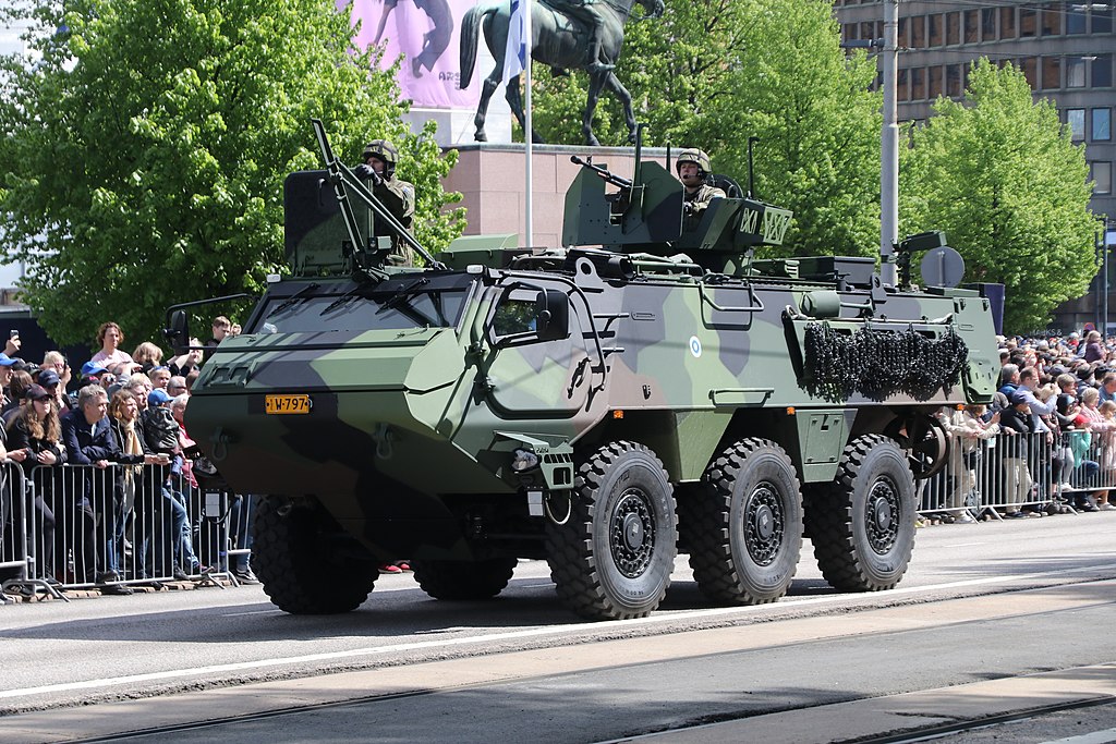 Finland purchases additional Patria 6×6 armored personnel carriers ...