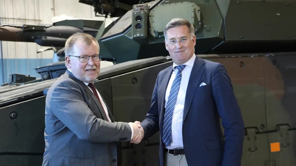 Sweden orders new CV90 infantry fighting vehicles for Ukraine - Militarnyi