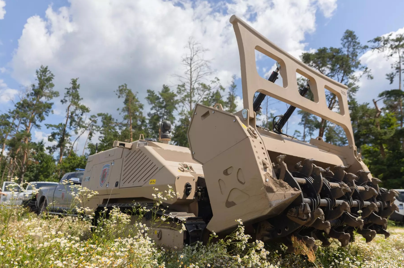 The United States transferred the GCS-200 mine-clearing vehicle to ...