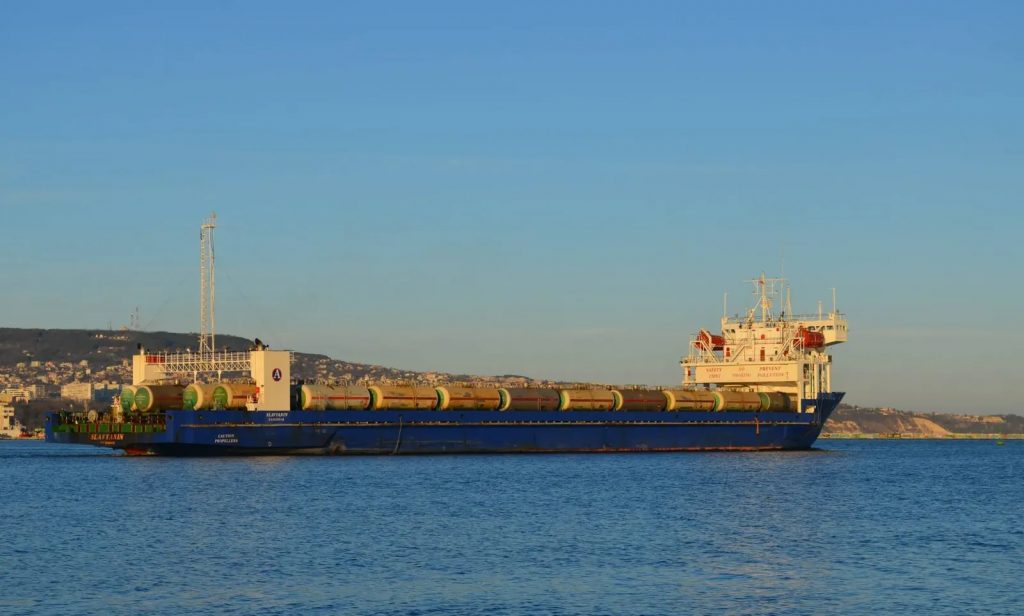 Ukrainian Forces Strike Russian Ferry in Kavkaz Port