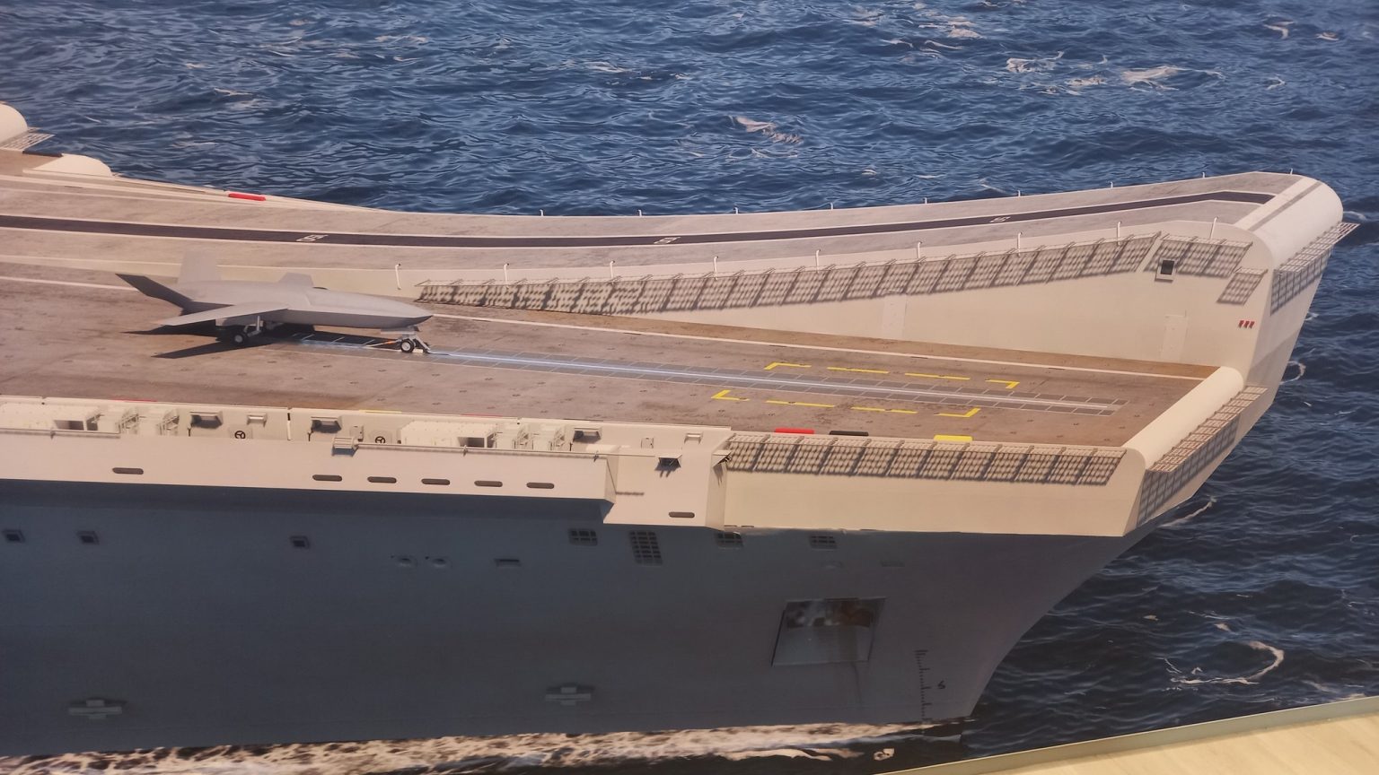 General Atomics Reveals Gambit 5 UCAV - Militarnyi