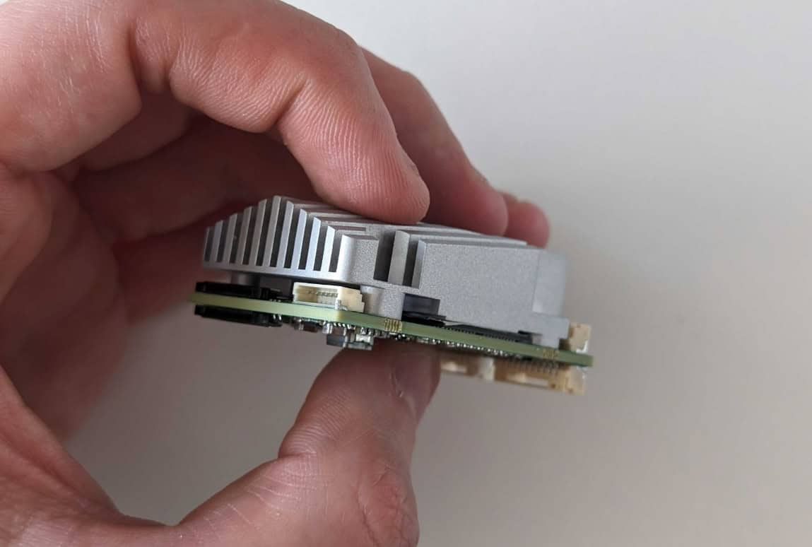 Ukraine orders thousands of Skynode modules for drone machine vision ...