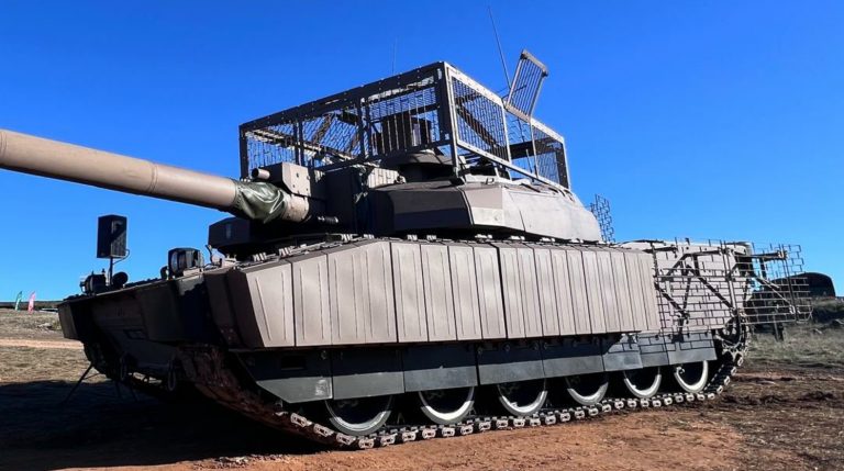 France develops anti-drone grilles for Leclerc tank - Militarnyi