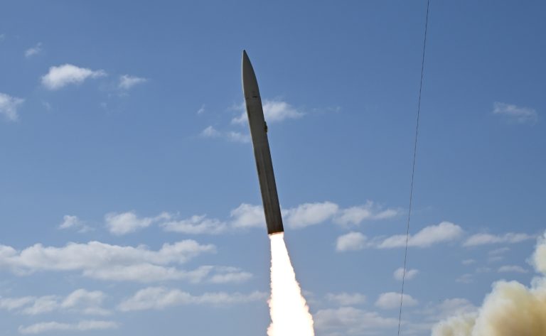 U.S. to Deploy Dark Eagle Hypersonic Missile System in 2025 - Militarnyi