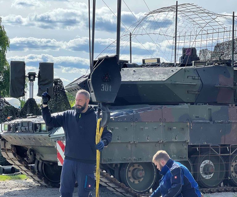 German Military Tests Anti-Drone Nets on Armored Vehicles - Militarnyi