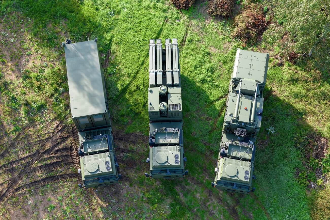 Ukraine Receives Tenth IRIS-T Air Defense System From Germany